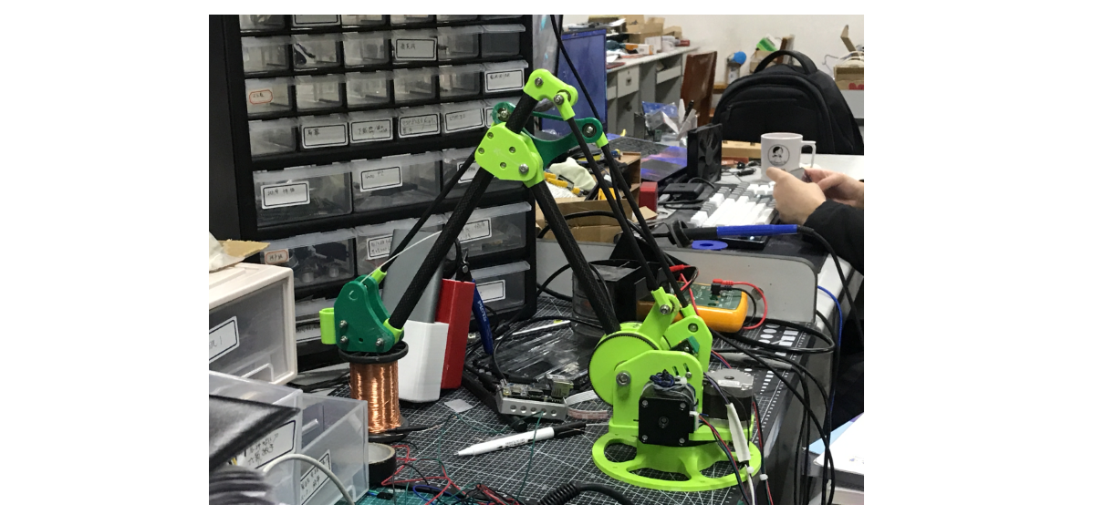 GitHub - ActivePeter/paRobotArm: 🎨 A robot arm project with esp32 based on paMcuLib, light and ...